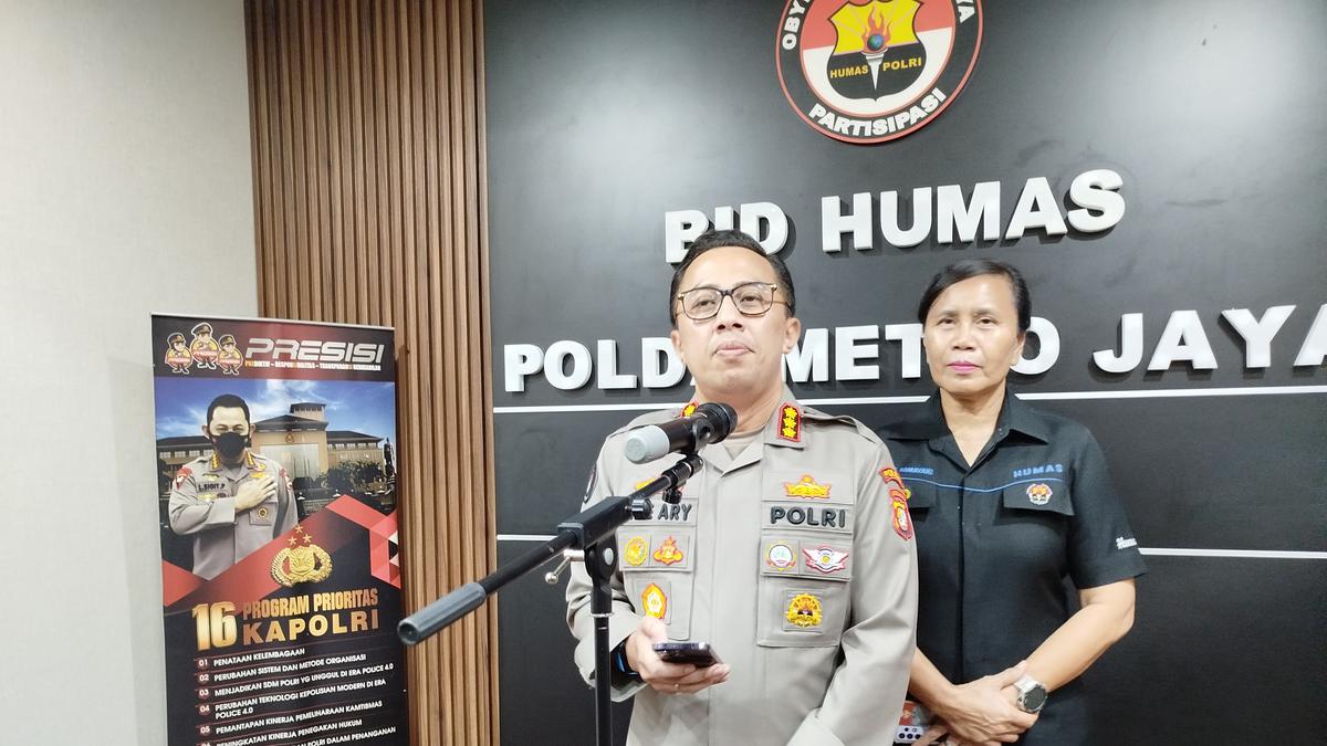 Sebar Foto Vulgar Mantan, DJ East Blake Ditetapkan Tersangka Pornografi ...