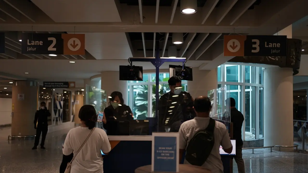 Isi E-Customs Declaration Resmi Diberlakukan di 10 Bandara, Perhatikan ...