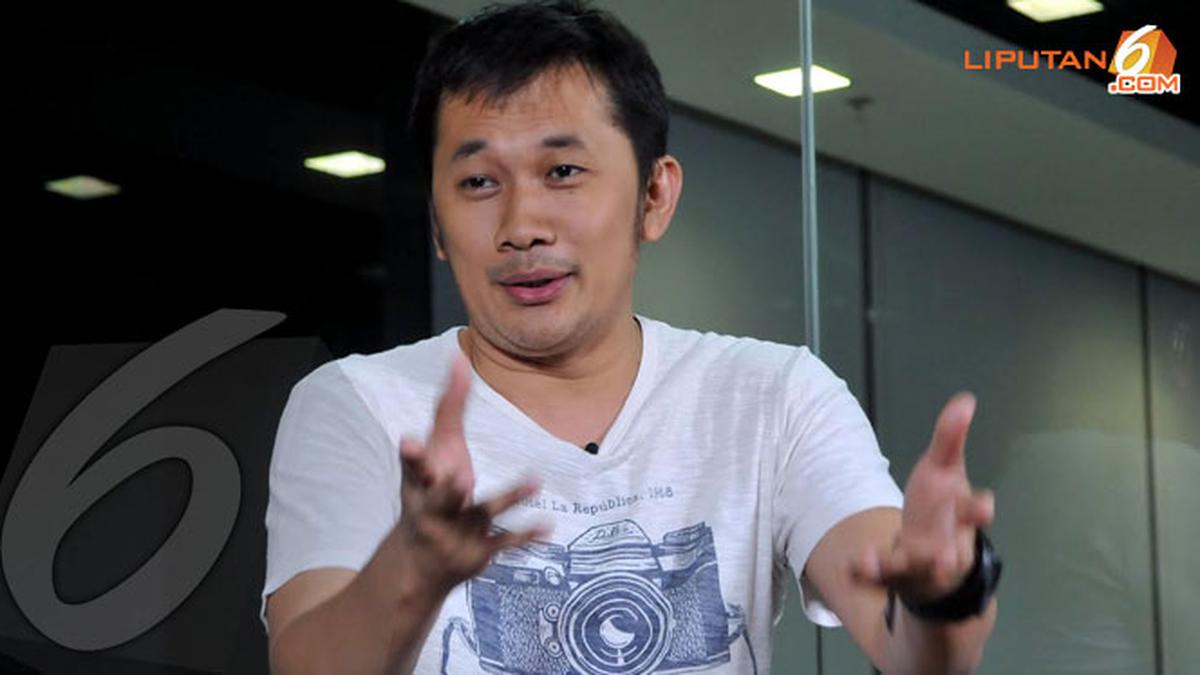 Hanung Bramantyo Meramalkan Diprotes Sejarawan, Bukan Rachmawati ...