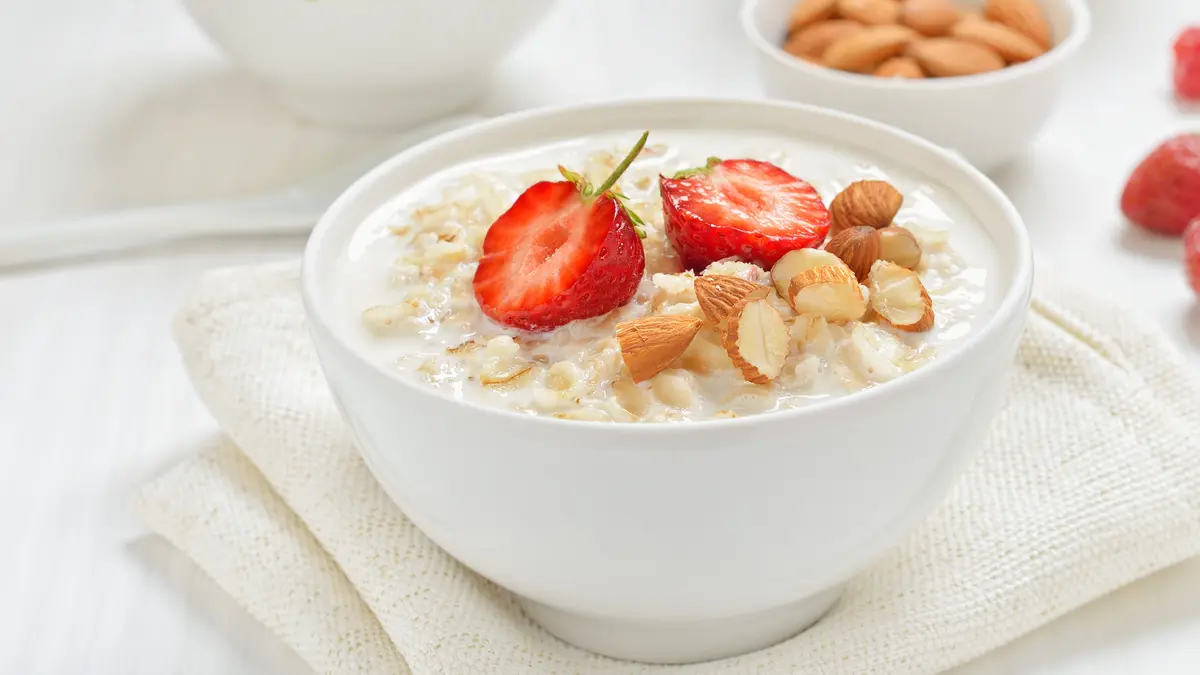 Resep Oatmeal Granola, Sarapan Sehat Bebas Kolesterol - Food Fimela.com