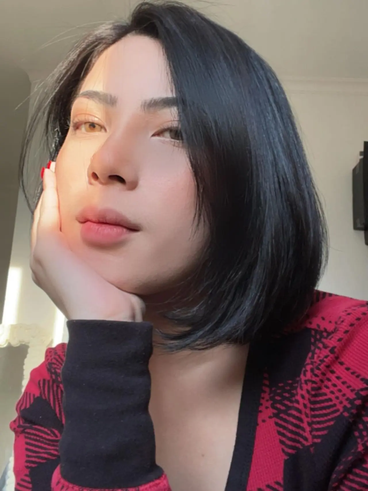 2 Tahun Tak Terekspose, Intip 6 Potret Pacar Gofar Hilman yang Tak Kalah Cantik dengan Putri Tanjung