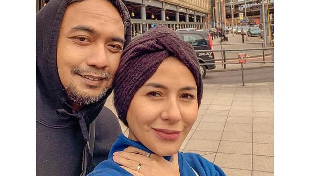 6 Potret Liburan Keluarga Bebi Romeo di London, Kunjungi Istana ...
