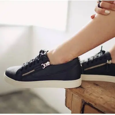 harga sepatu Terbaru - Berita, Foto, Video | Fimela.com