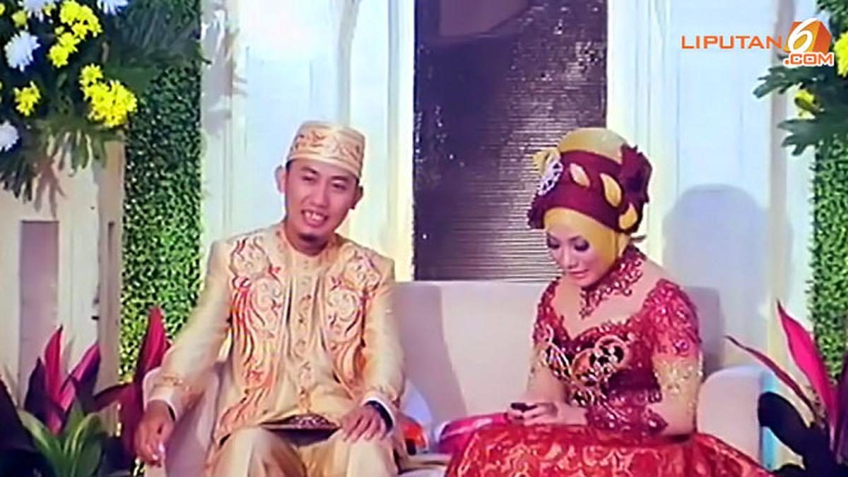 Ade `Teamlo` Gelar Resepsi Berkonsep Pesta Rakyat - ShowBiz Liputan6.com