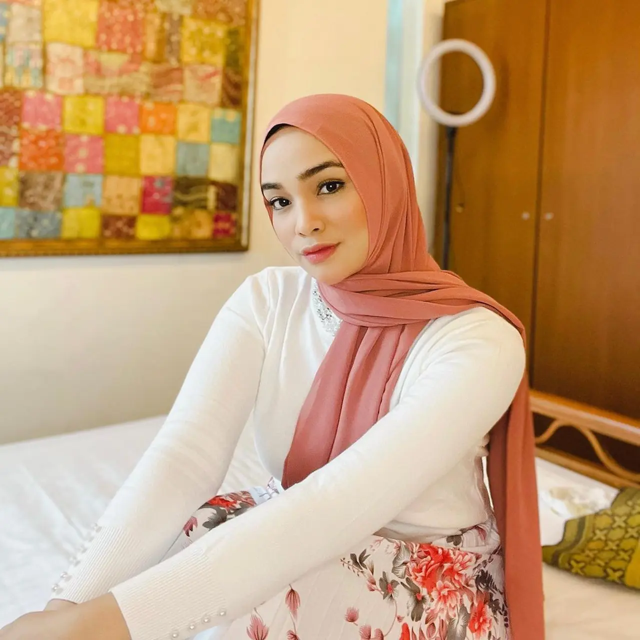 Bintang Sinetron Tukang Ojek Pengkolan Gaby Marissa Gugat Cerai Suami ke Pengadilan Agama ...