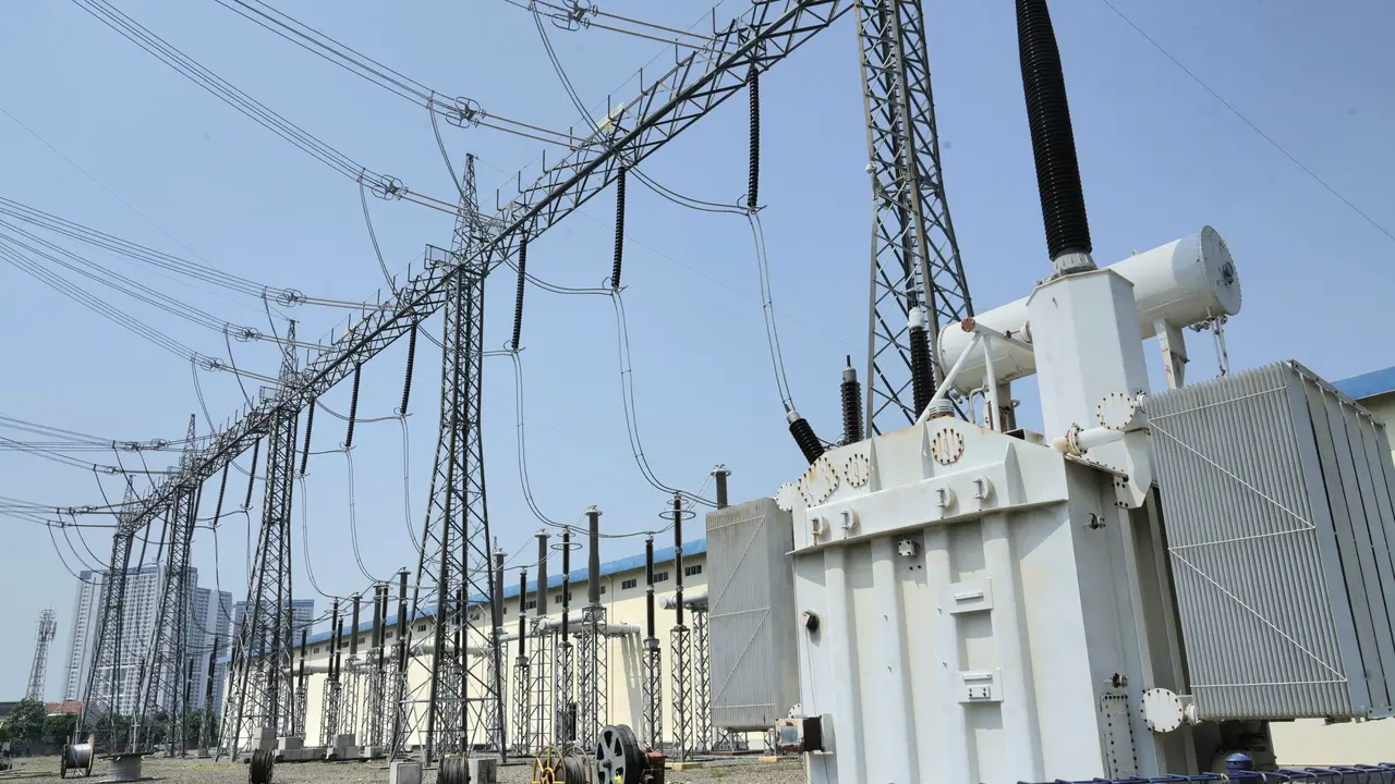 PLN Selesaikan 3 Proyek Listrik untuk Jawa Bagian Barat - Bisnis ...