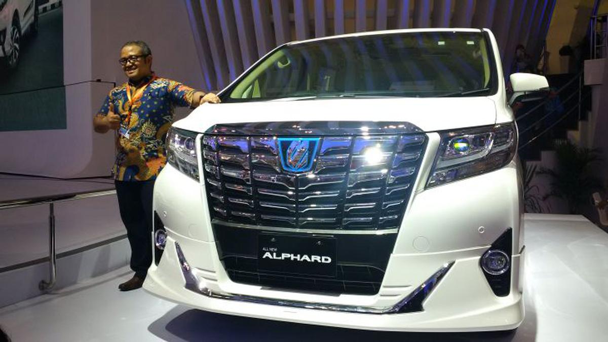 Toyota Alphard Kini Tersedia Versi Hybrid