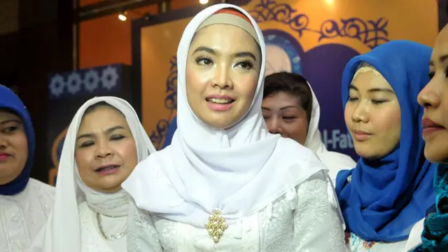 Inggrid Kansil Ajak Perempuan Tak Tergantung Suami - ShowBiz Liputan6.com