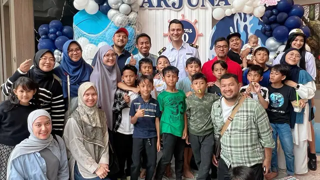 7 Potret Ulang Tahun Arjuna, Putra Titi Kamal dan Christian Sugiono dengan Tema Pelaut - Hot ...