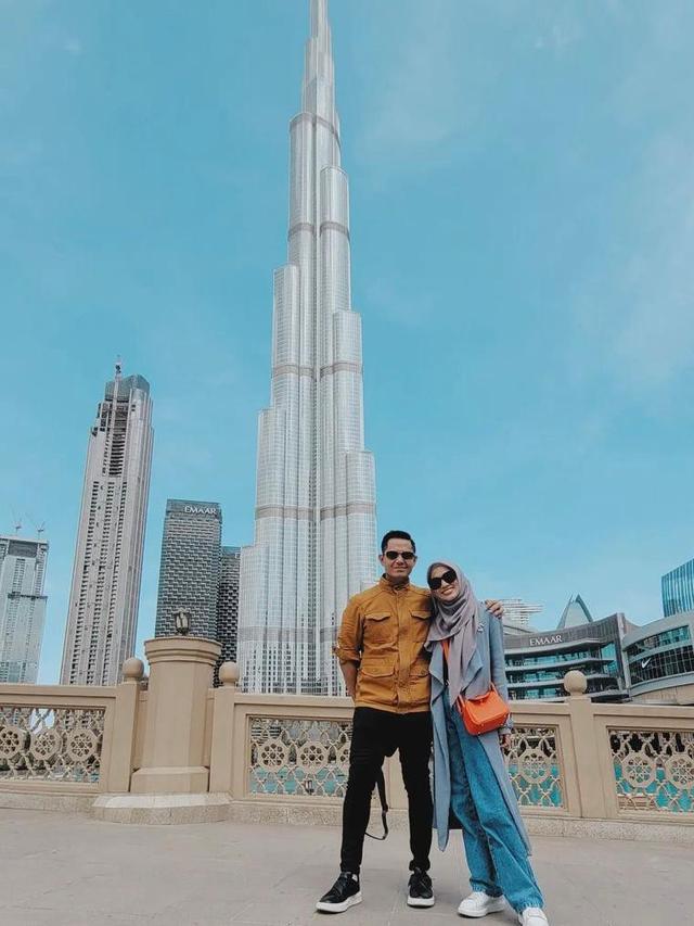 5 Pasangan Artis yang Kompak Hijrah, Penampilannya Jadi Lebih Religius ...
