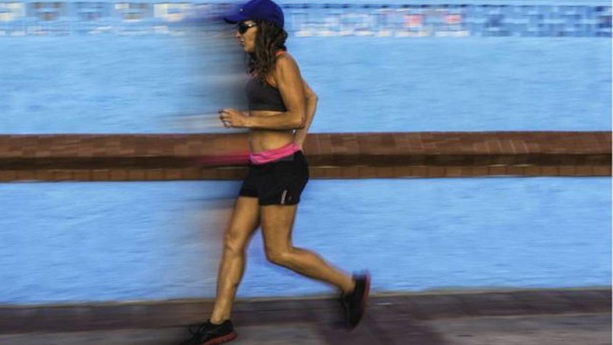 Kondisi Langka Bikin Cattivera Lebih Mudah Berlari Mundur - Health ...