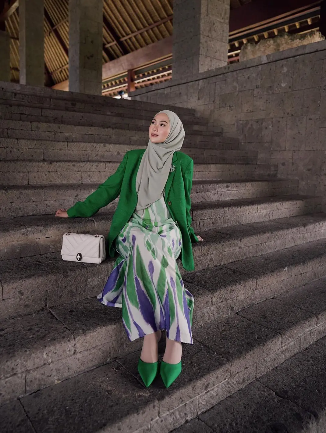 Inspirasi Kombinasi Warna Hijau Sage yang Bikin Gaya Makin Atraktif ...