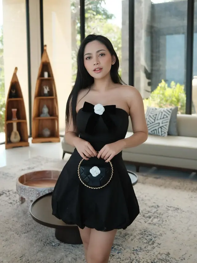 7 Potret Terbaru Rachel Vennya Diduga Putus dari Salim, Sudah Saling ...