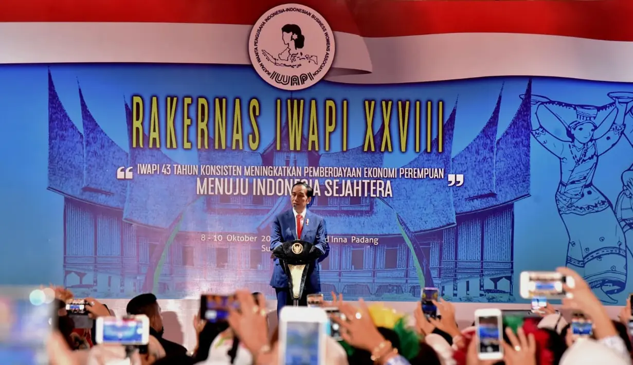 FOTO: Buka Rakernas IWAPI, Jokowi Dorong Pengusaha Perempuan Ekspansi ...