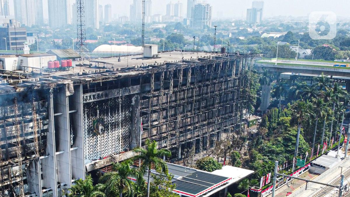 Lantai 6 Gedung Kejaksaan Agung yang Terbakar Ruang Penyadapan?
