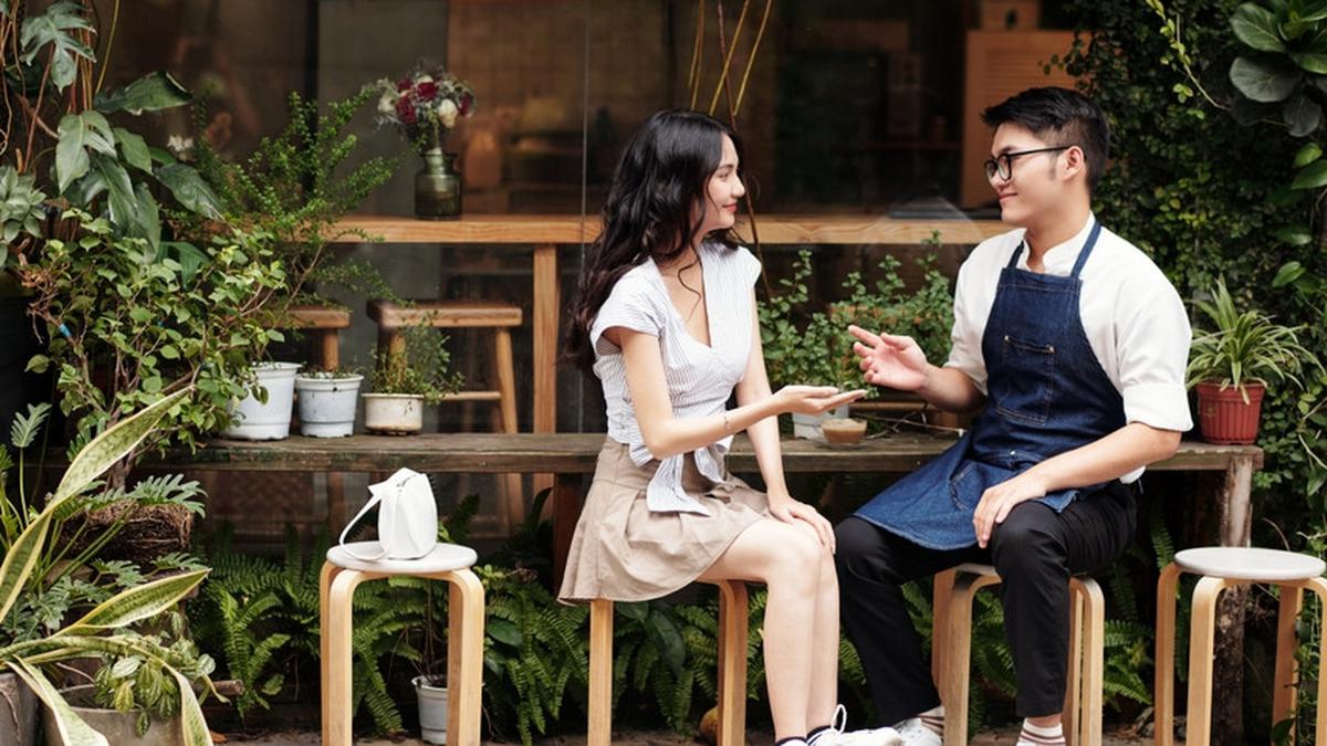 Apakah Kamu Satu Frekuensi dengan Pasangan? Ini 5 Tandanya - Relationship Fimela.com