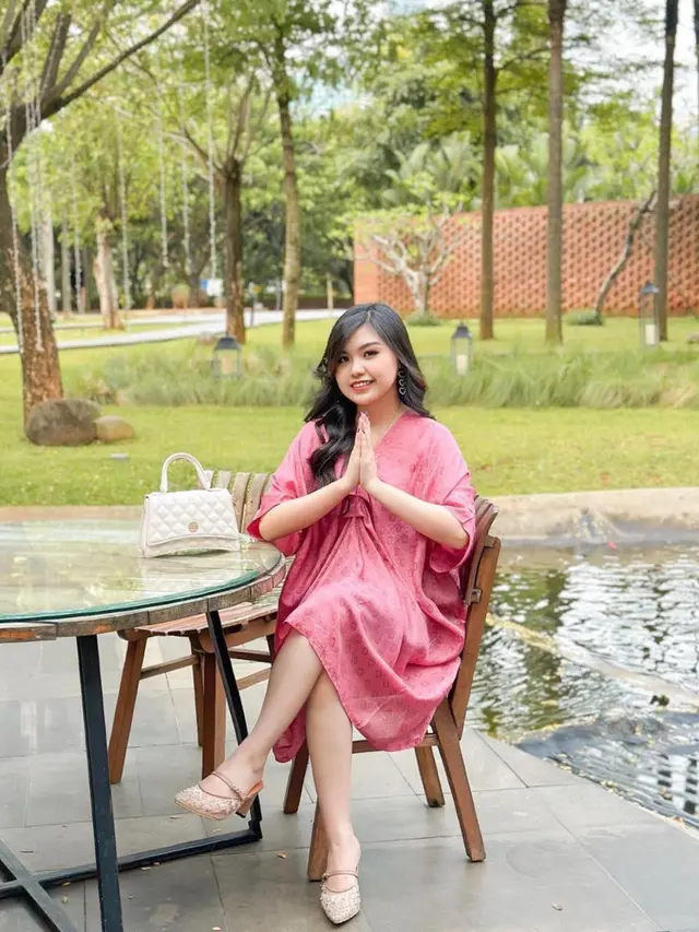 Selebgram Calista Angelina Kecipratan Berkah Sejak Menjadi Model Online ...