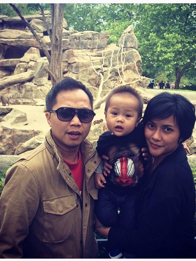 Ade Sechan, Mantan Istri Shandy Sondoro Menikah Lagi - ShowBiz Liputan6.com