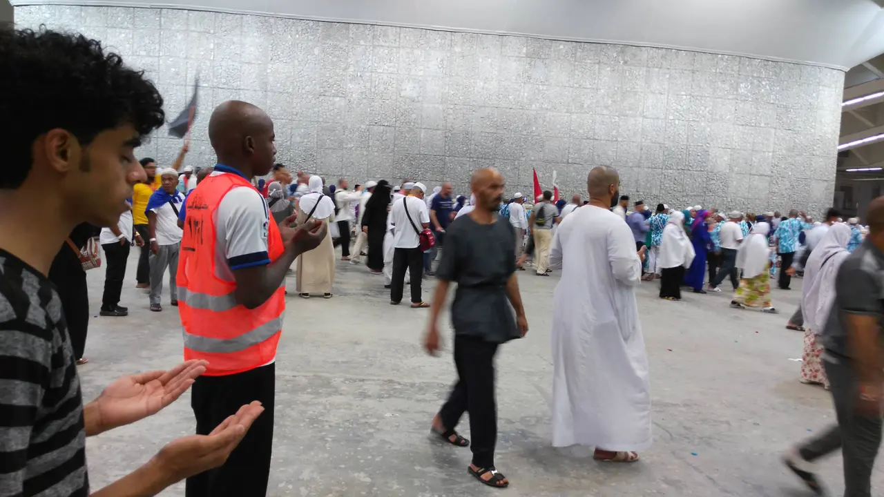 Mengenal Amalan Haji, Melontar Jumrah di Mina - Islami Liputan6.com