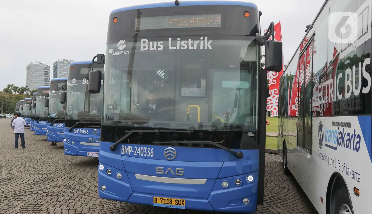 200 Unit Bus Listrik Baru Transjakarta Resmi Diluncurkan - Foto ...