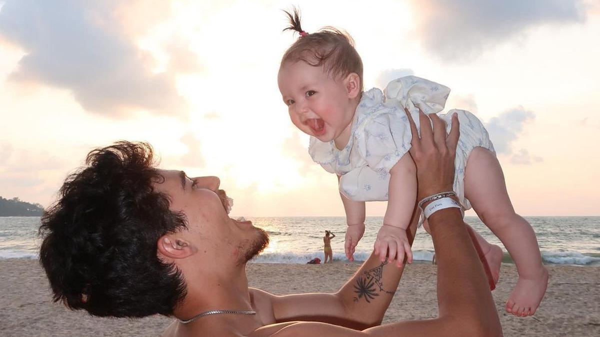 5 Potret Papa Dali Si Family Man Saat Bareng Kamari, Bukan Cuma Temani ...