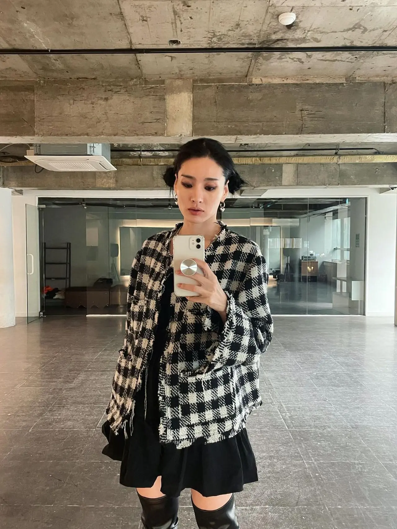 Monica Street Woman Fighter Umumkan Hamil dan Segera Menikah, Calon ...