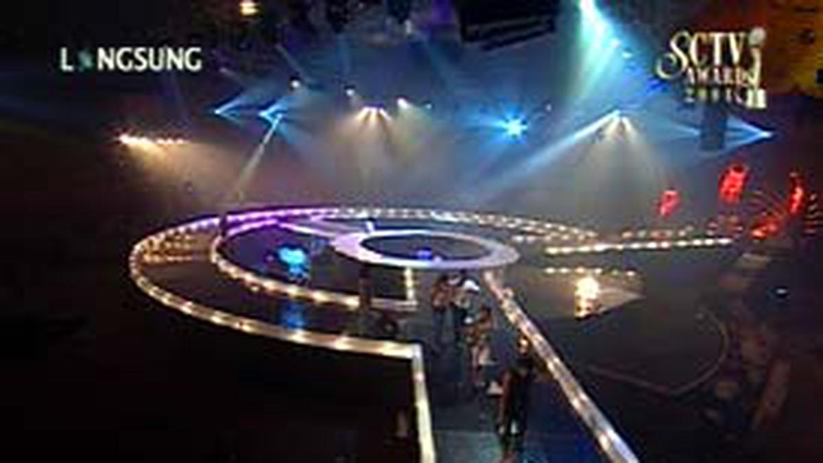 Malam Ini, SCTV Awards 2004 Digelar