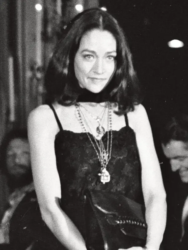 Mengenal Oivia Hussey yang Meninggal karena Kanker dan Kontroversi Film ...