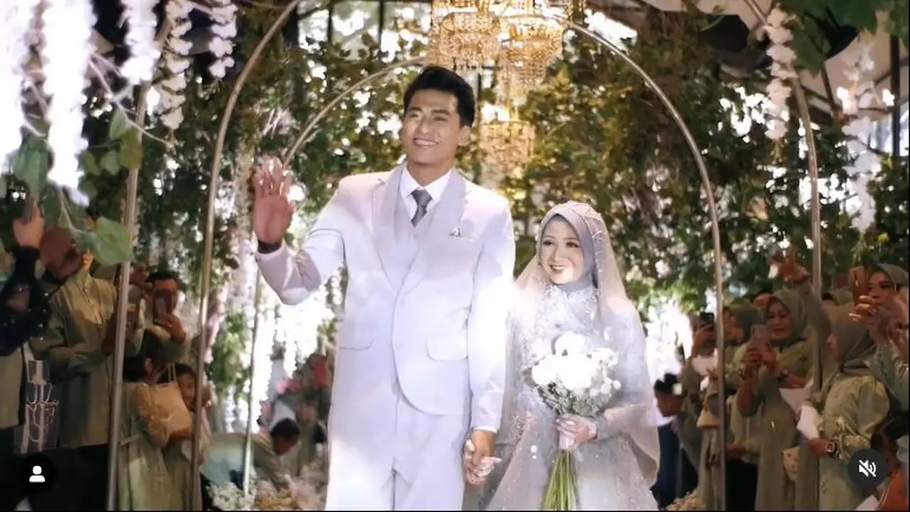 6 Potret Fahry Septian, Pemain Voli Timnas Indonesia yang Raih Emas SEA ...