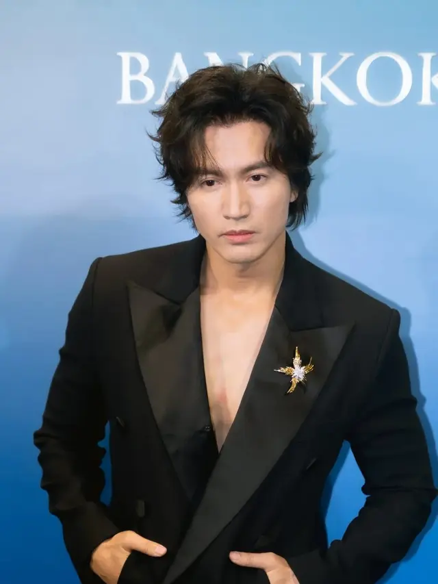 7 Potret Jerry Yan "Meteor Garden" di Thailand Ini Curi Perhatian, Awet ...
