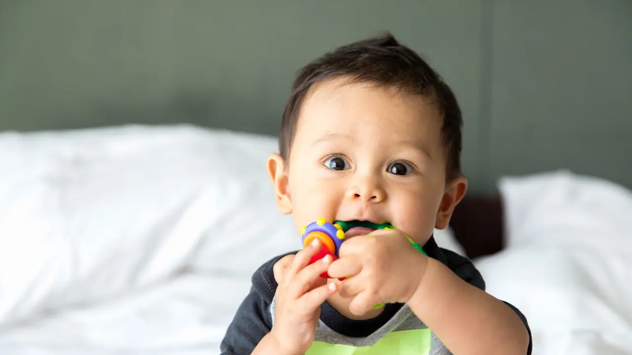 5 Fakta Menarik Bayi yang Lahir Bulan Juni - Parenting Fimela.com