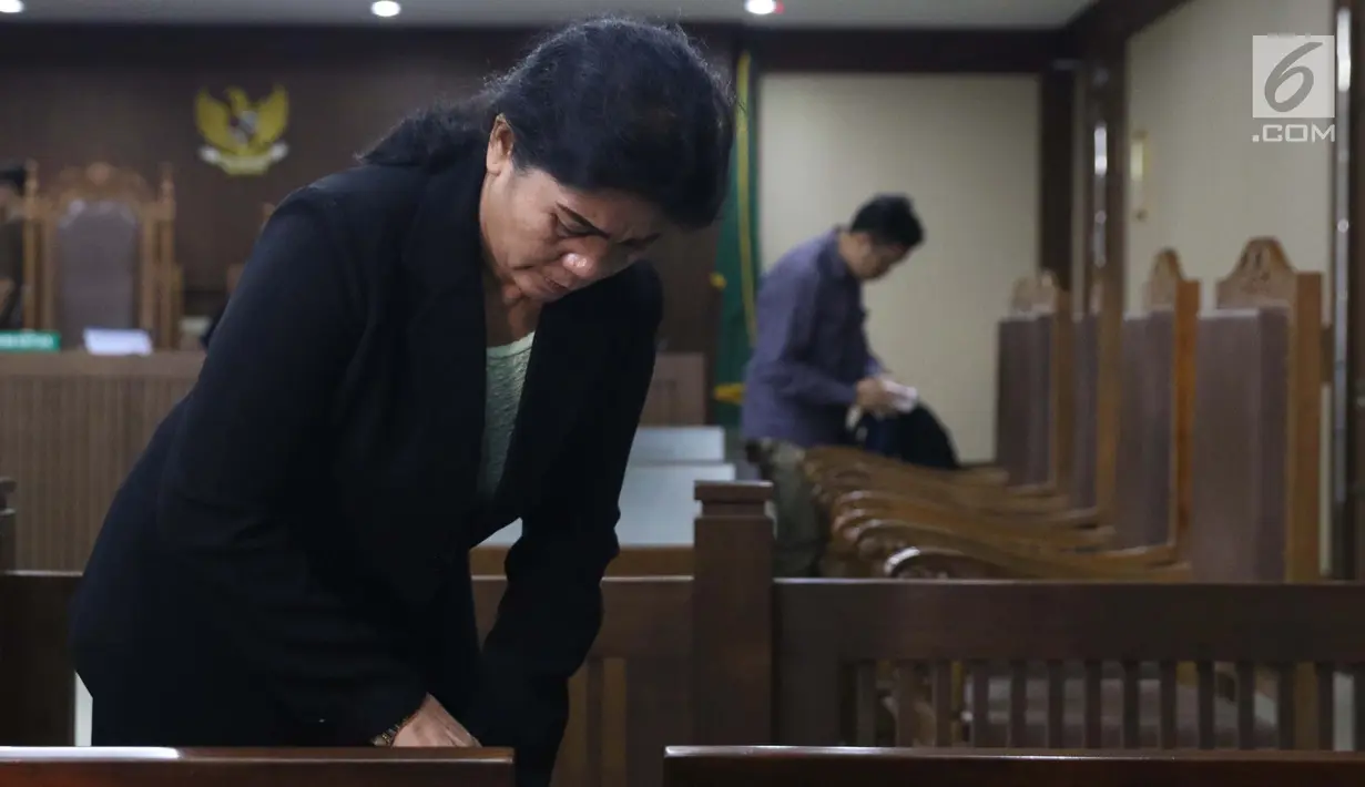 FOTO: Diduga Terima Suap, Hakim adhoc Pengadilan Tipikor Medan Dituntut 9 Tahun Penjara - Foto ...