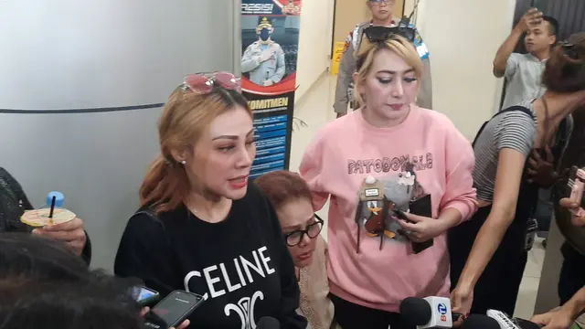 Keluarga Mengaku Tak Kenal Wanita yang Ditangkap Bersama Virgoun - News ...