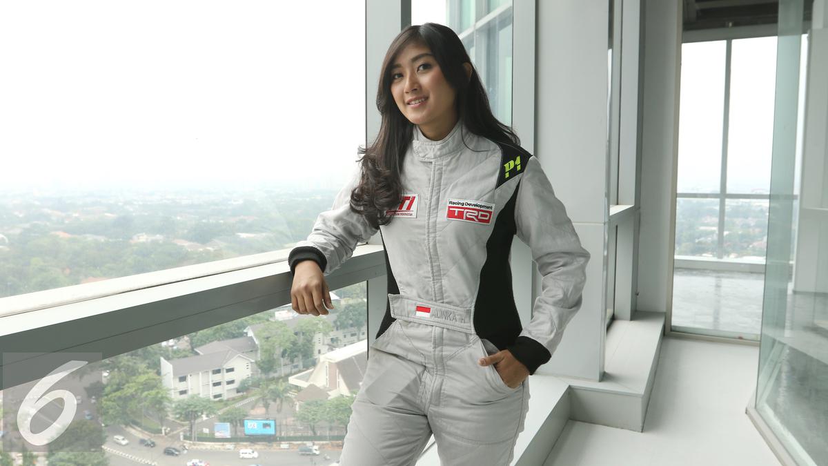 Trik Atlet Tampil Total Tanpa Doping ala Pembalap Cantik Alinka