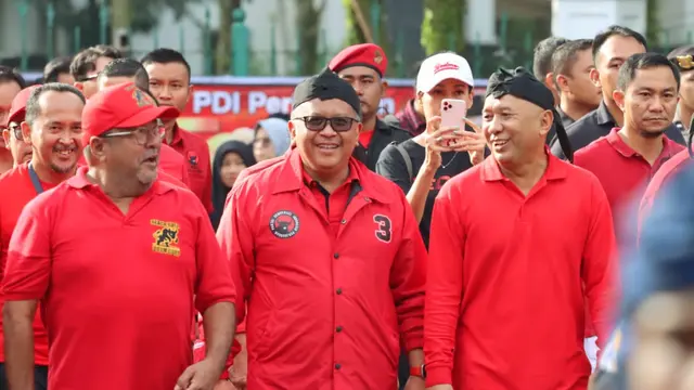 Teten Masduki Gabung Pdip Hasto Klaim Sebenarnya Banyak Menteri Sudah