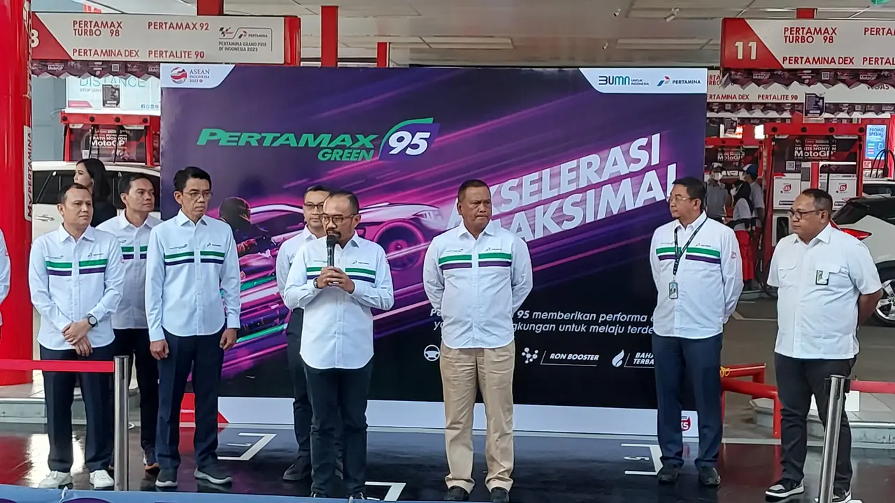 BBM Baru Pertamax Green 95 Resmi Dijual di 2 Kota, Bandingkan Harga dengan BBM Lain - Bisnis ...