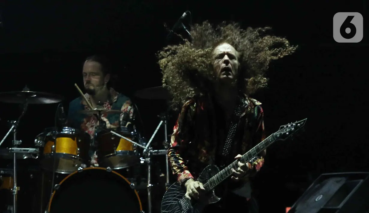 Aksi Marty Friedman Guncang Malam Pertama Hammersonic Festival 2024 ...