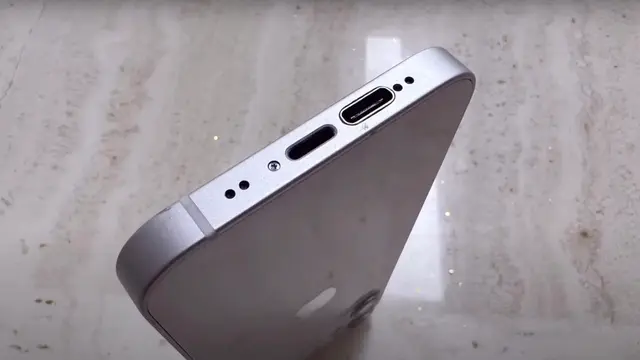 Mungkinkah iPhone 15 Pakai Dua Port, USB Type C dan Lightning? - Tekno ...