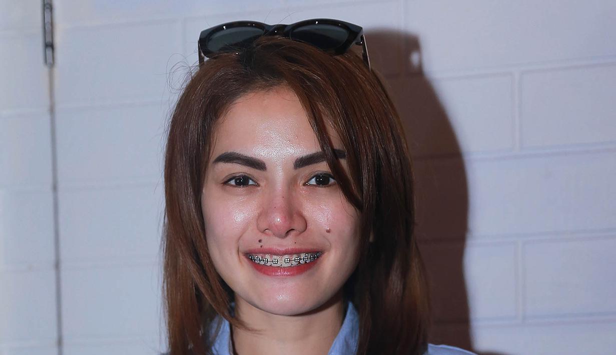 Nikita Mirzani Dekat dengan Pejabat? - Photo Fimela.com