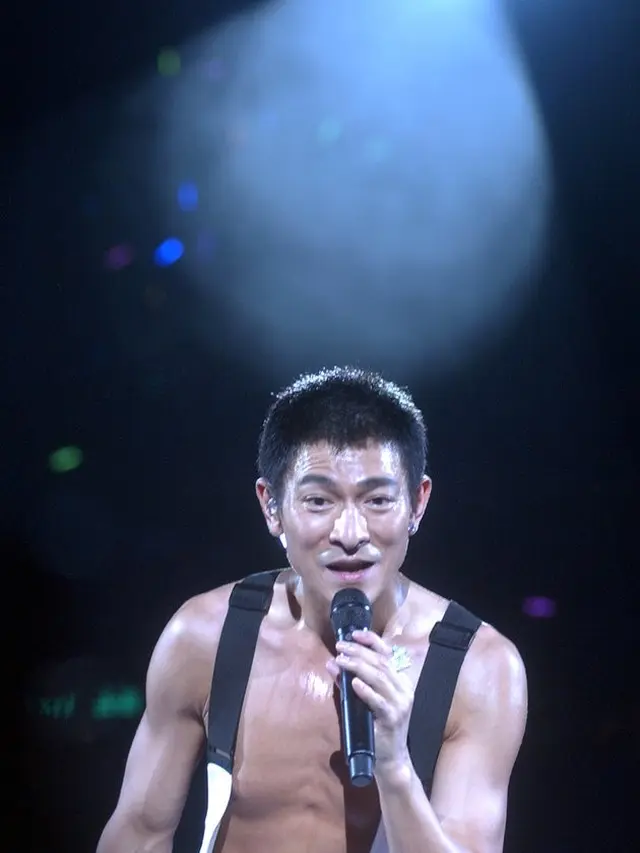 8 Potret Andy Lau yang Awet Muda di Usia 61 Tahun - Entertainment Fimela.com