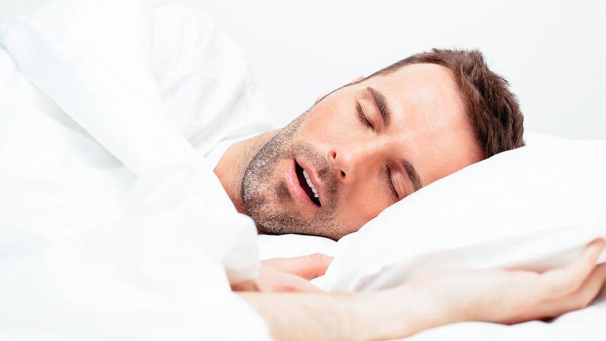 4 Tips Hentikan Kebiasaan Ngorok, Salah Satunya Jangan Minum Ini ...