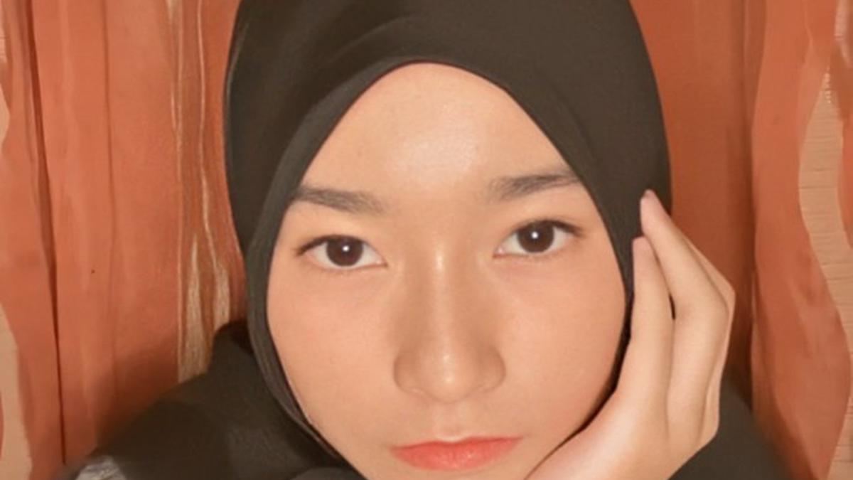Potret Freya JKT48 Saat Tampil Berhijab Ini Curi Perhatian - Page 3 - Foto Liputan6.com