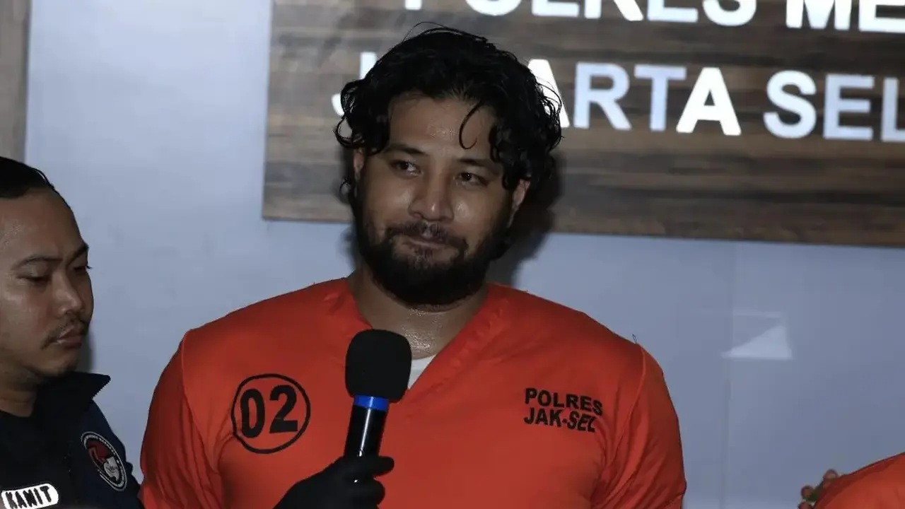 6 Foto Penangkapan Ammar Zoni dari Kasus 2017 Hingga 2023, Tiga Kali Tersandung Narkoba - Hot ...
