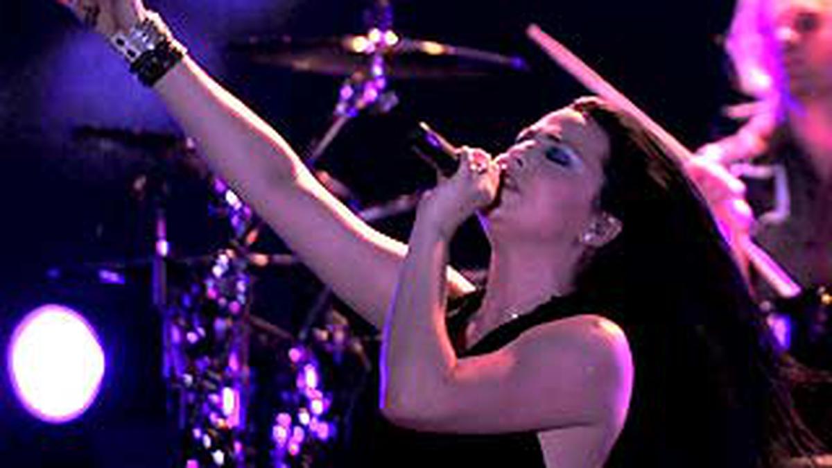 Gecko Band Buka Konser Evanescence - ShowBiz Liputan6.com