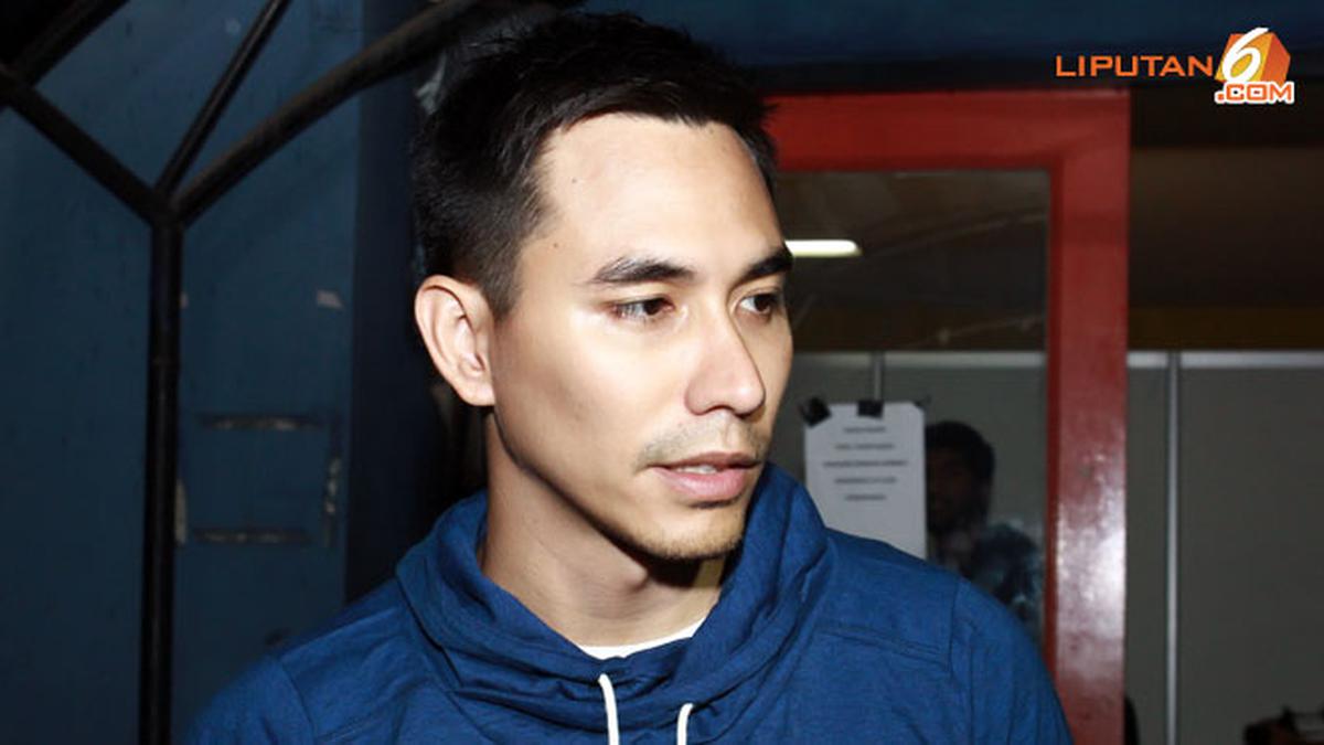 Darius Sinathrya: Hasil Seri Sudah Cukup untuk Timnas Indonesia ...