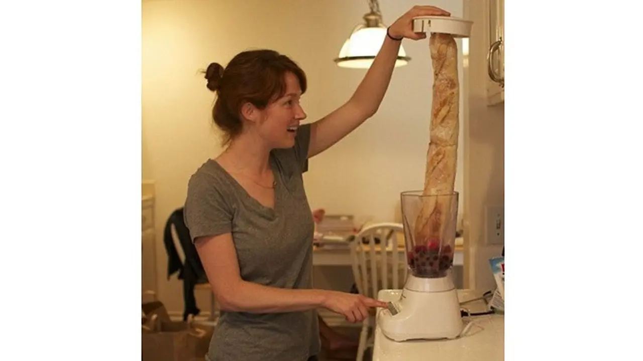 6 Potret Meme Roti Baguette ala Netizen Ini Bikin Geleng Kepala - Hot ...