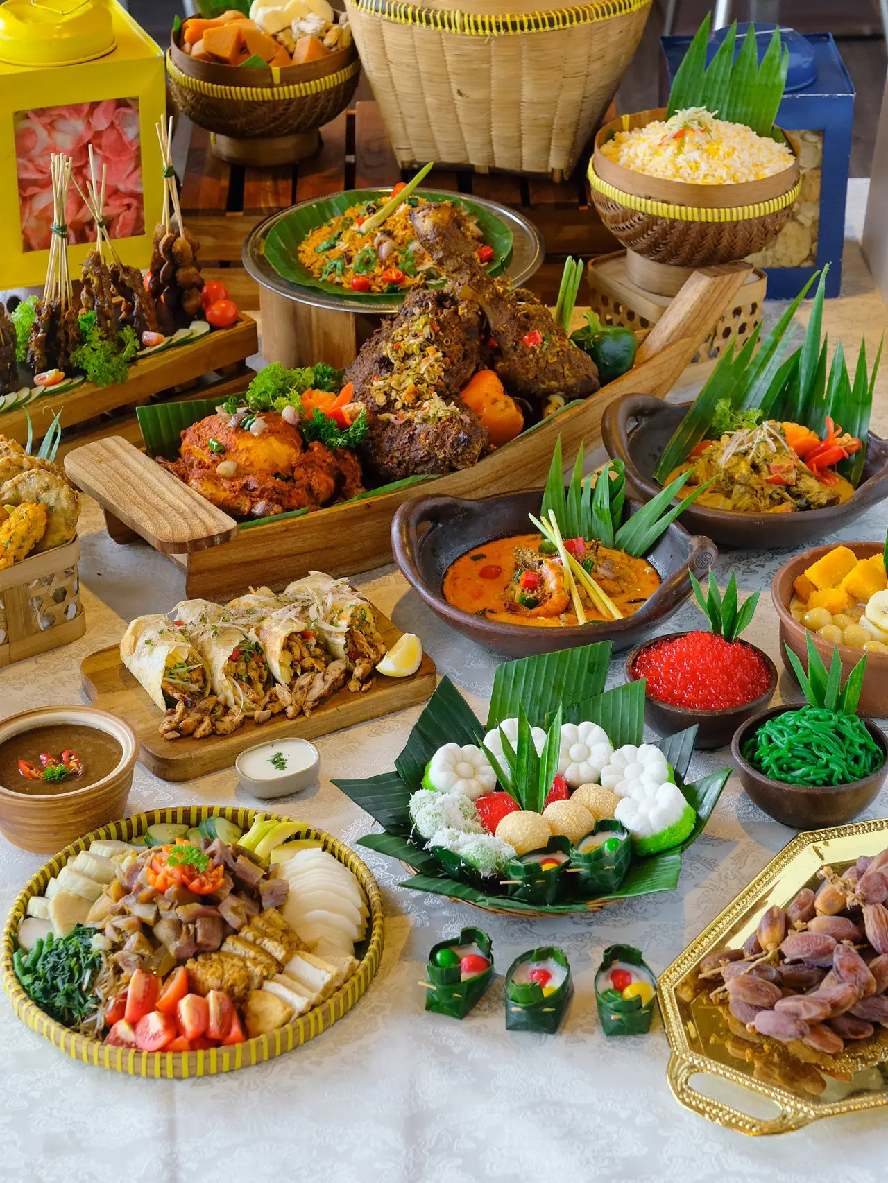 10 Rekomendasi Hotel Mewah yang Sediakan Menu Buka Puasa ala Sultan