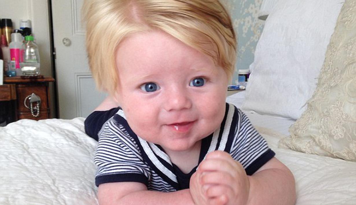 Jabrik Menggemaskan! Kompilasi Potret Bayi dengan Rambut Super Tebal ...