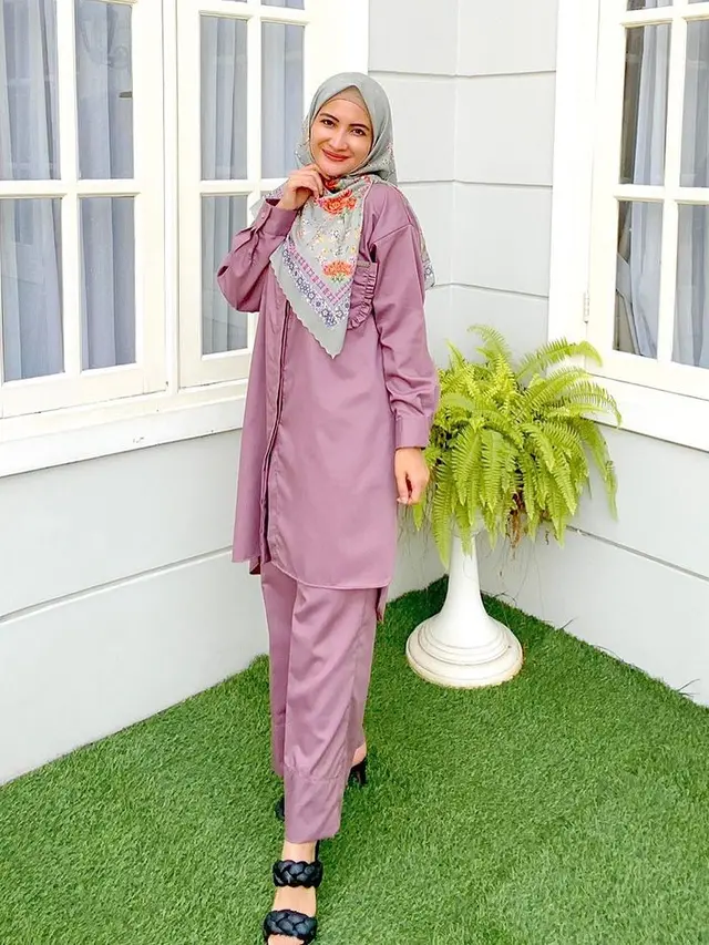 6 Potret Terbaru Natalie Sarah yang Makin Menawan di Usia 38 Tahun ...