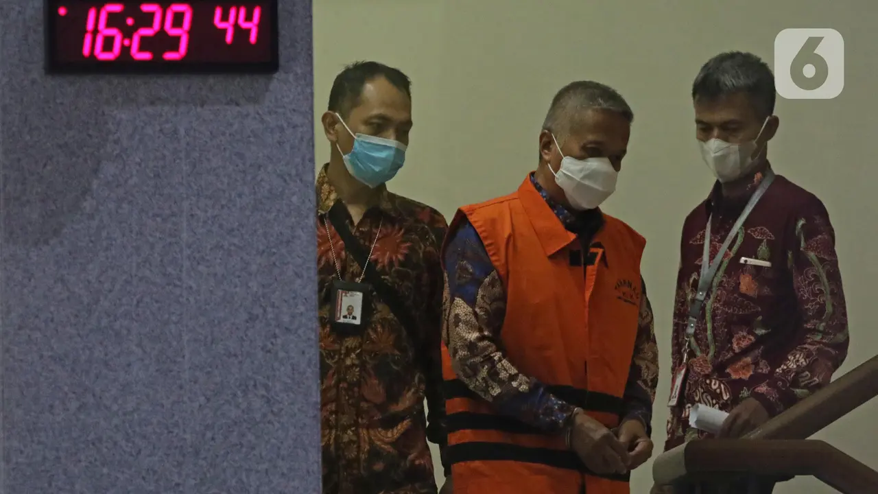 KPK Tahan Satu Tersangka Penyuap Hakim Agung Sudrajad Dimyati - News Liputan6.com